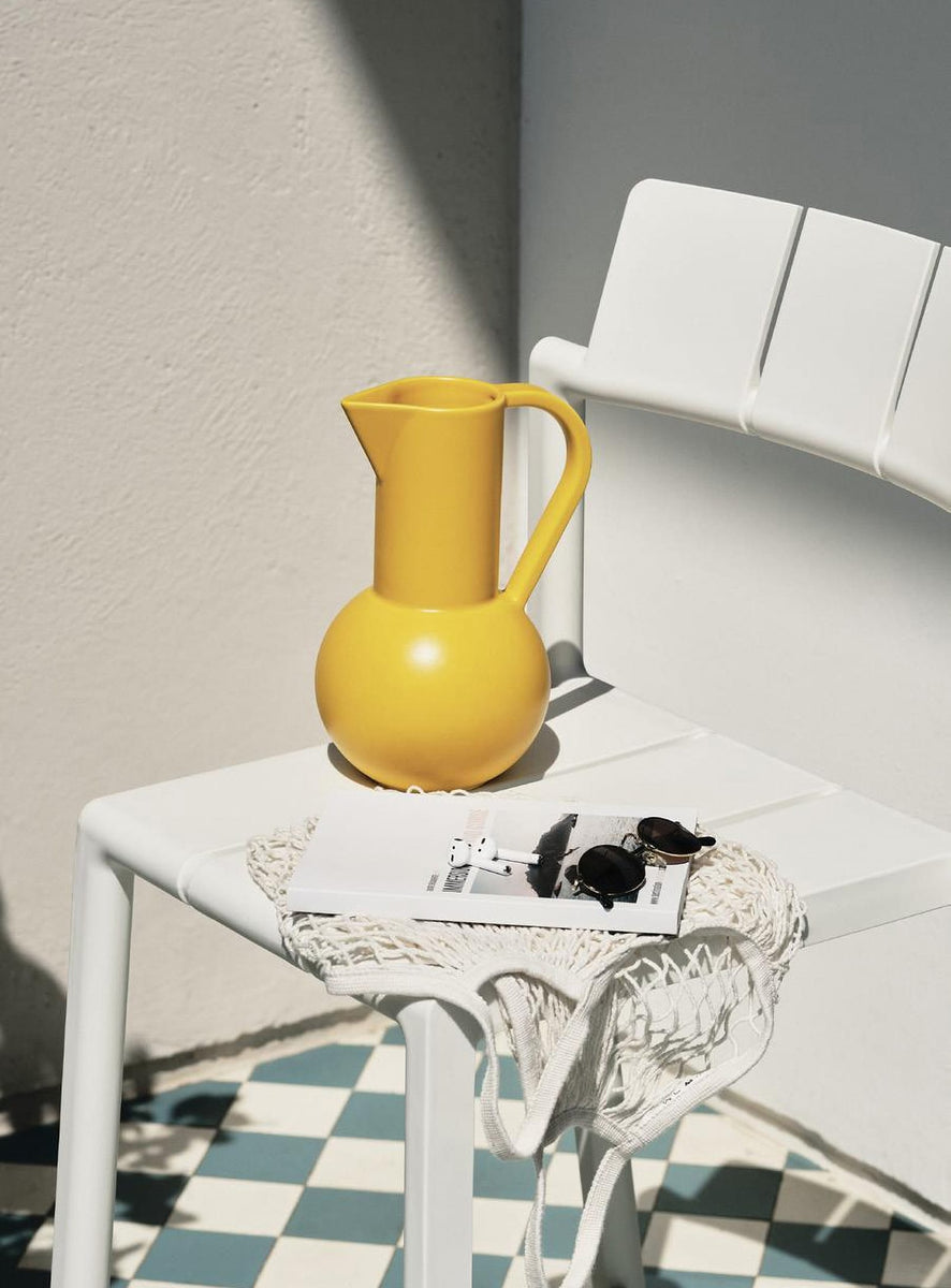 YARD Counter Stool in White: In & Out – TOOU Design